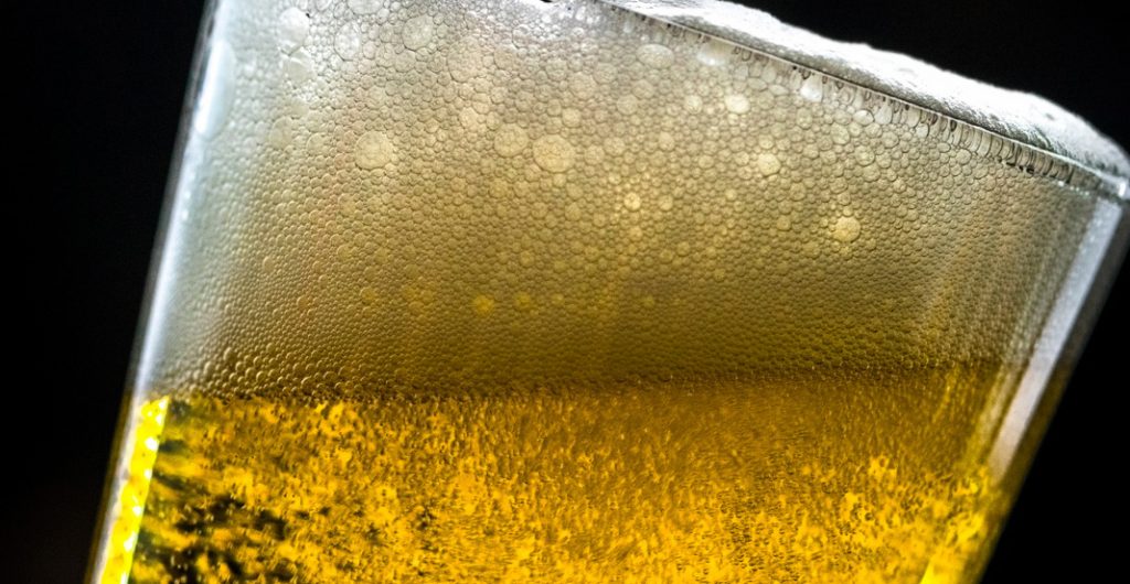 Heineken are using pixel flow to stimulate beer flow - Inpixelated